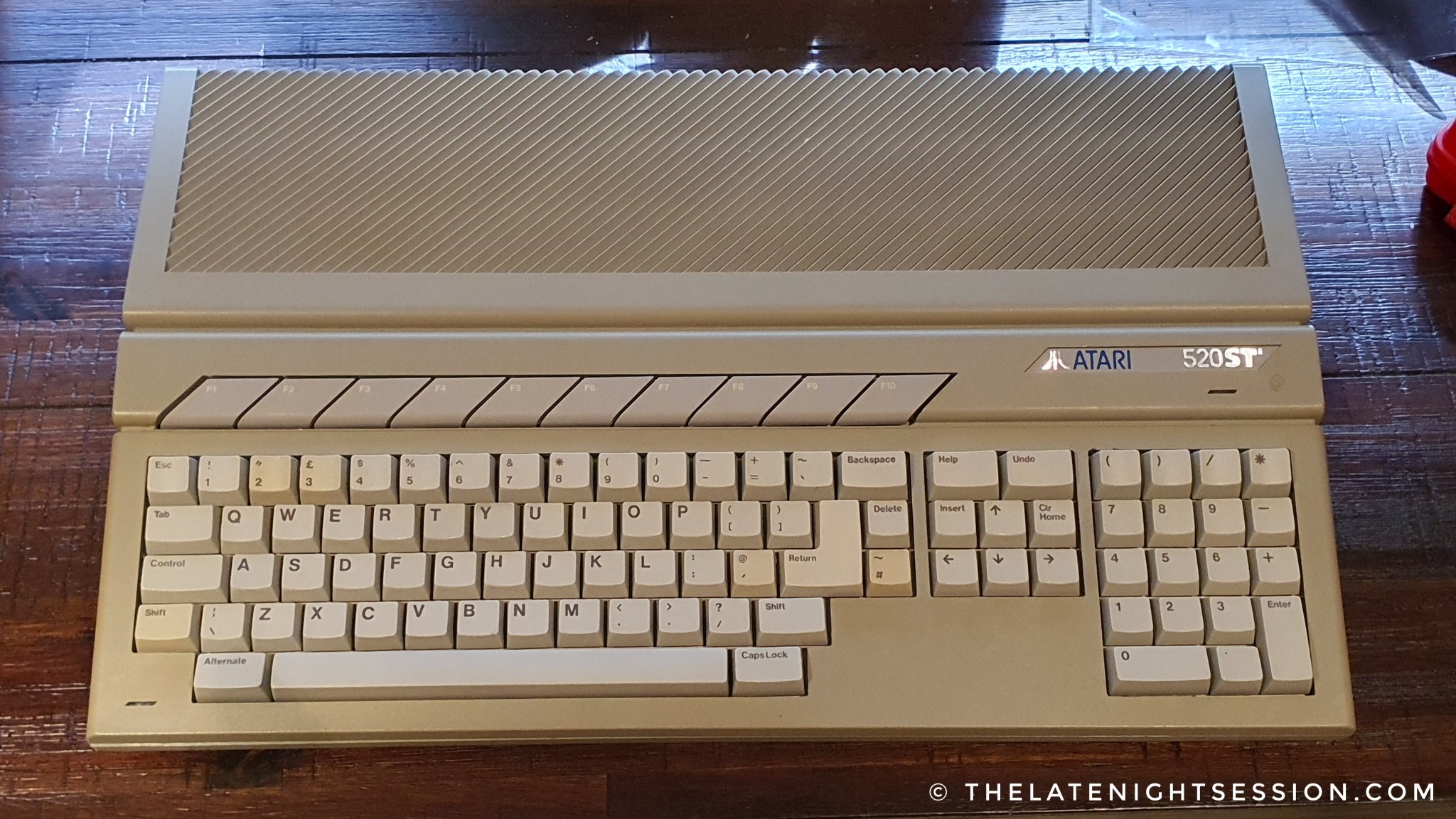 The Atari STE – my new (old) computer! – The Late Night Session
